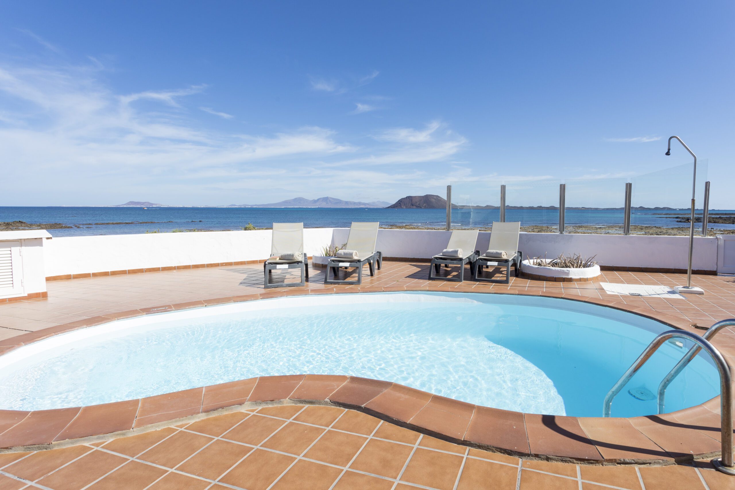 Corralejo Beachfront Villa Remos with Private Heated Pool - Amazzzing ...